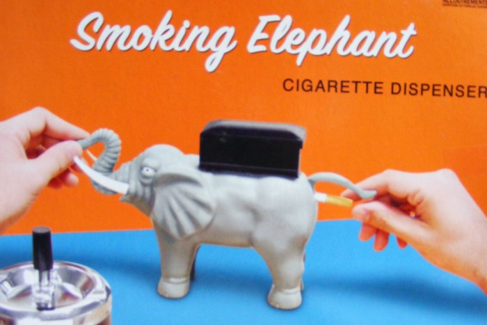 *SMOKING ELEPHANT* Cigarette Dispenser - Hilarious Gag Gift!