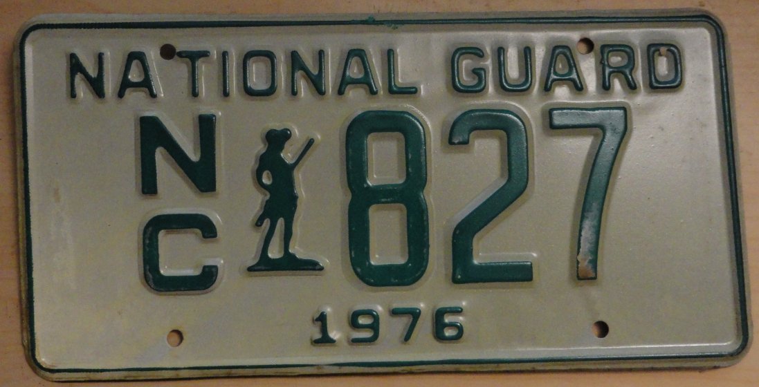 NOS 1976 North Carolina National Guard license plate 827 new old sto