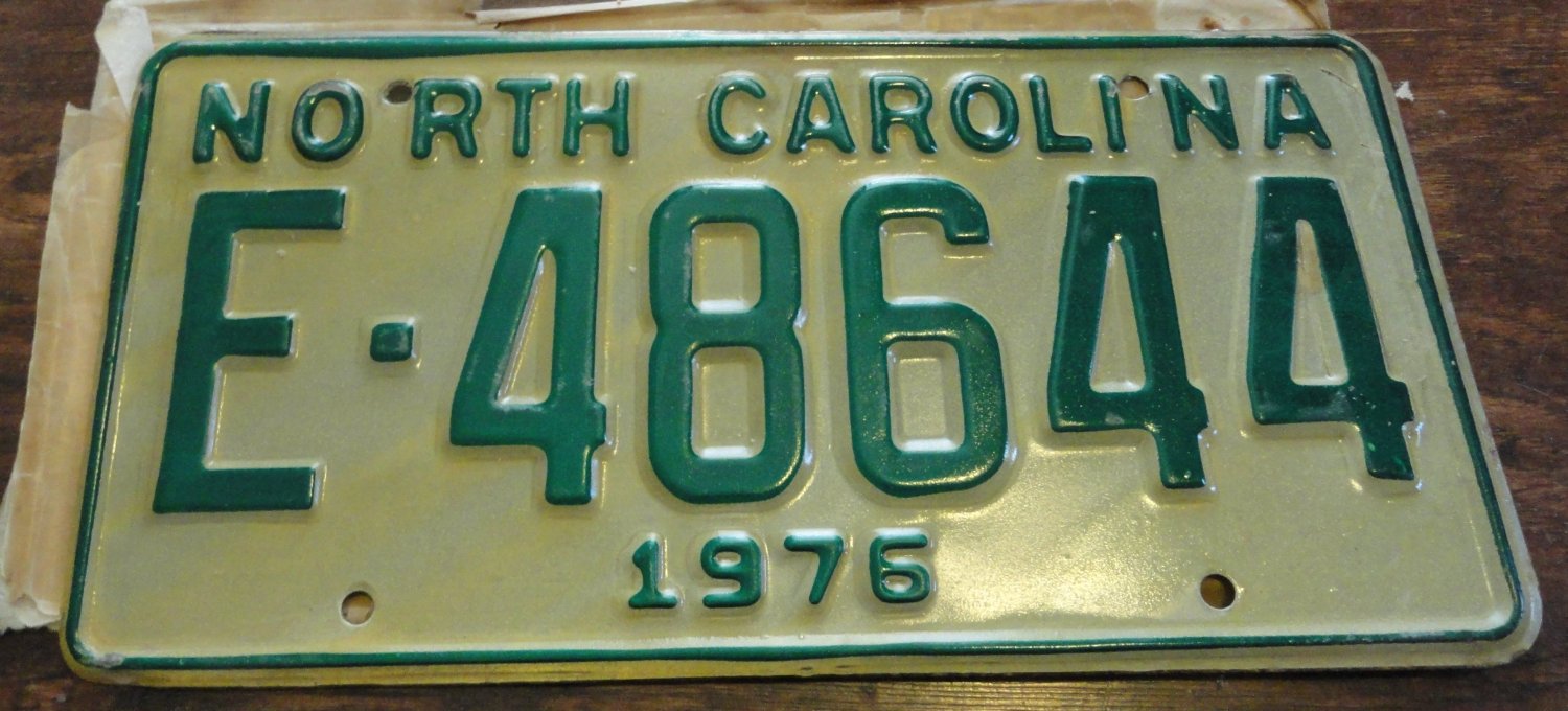NOS 1976 E 48644 North Carolina license plate new old stock