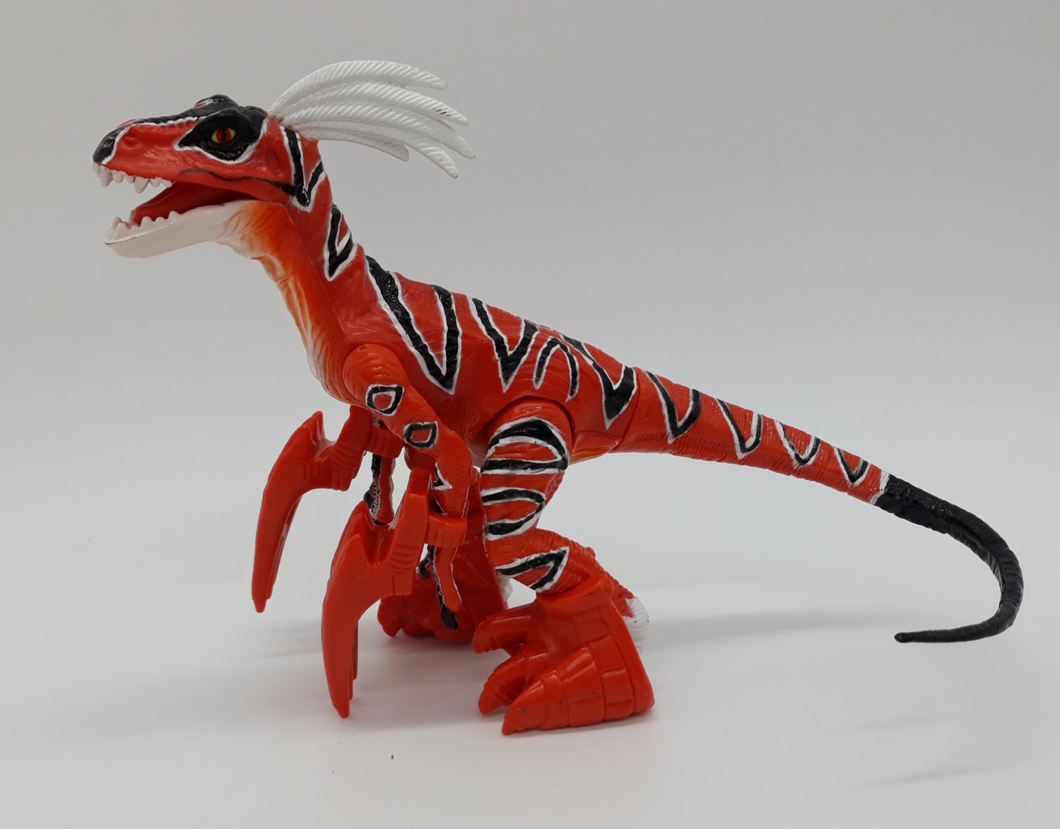 Primal Rage 1994 Action Figure Talon w Card. NO MISSING PARTS