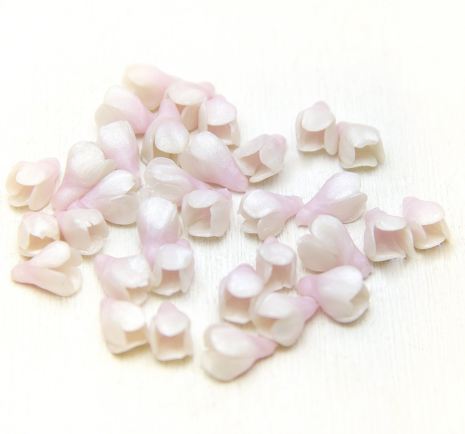 Pearl / Pink Flowers Buds polymer clay, Floral Beads Making jewelry