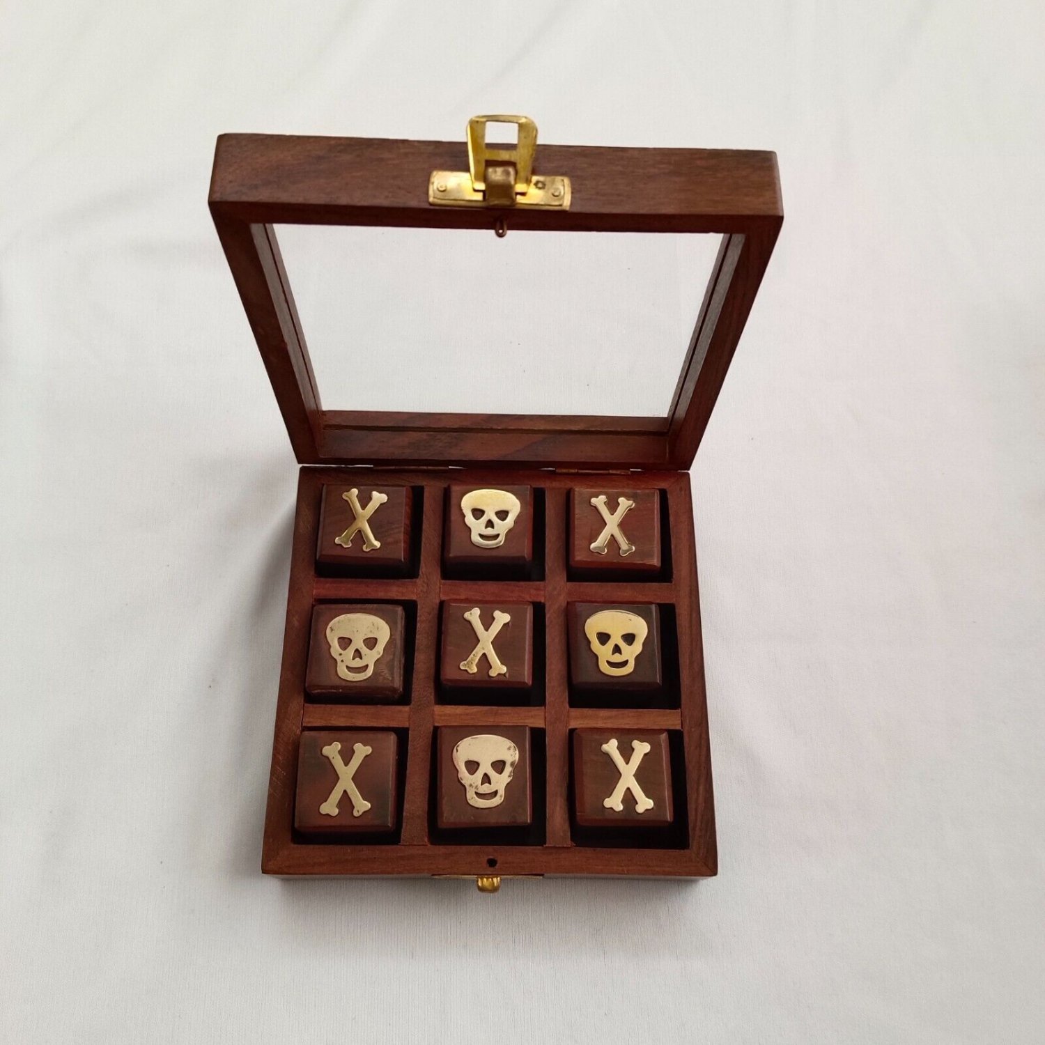 Tic tac toe glass top in sheesham wood, Skull & bone design inlay in ...