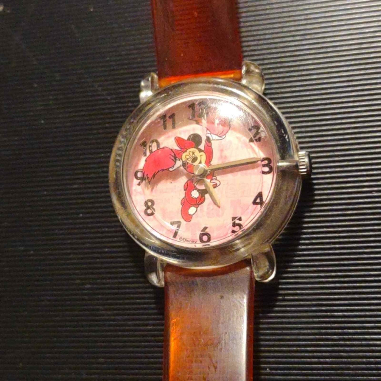 Rare Vintage Spinning Disney Minnie Mouse Watch Small Face Wrist Band ...
