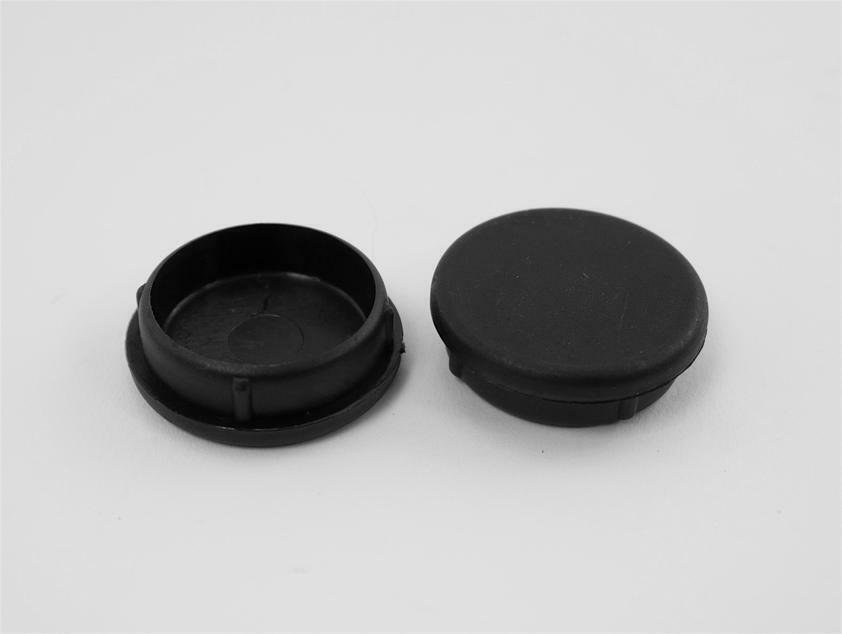 75 Deluxe 1-1/4'' Plastic Wrought Iron Patio Chair Leg Inserts Glides Caps