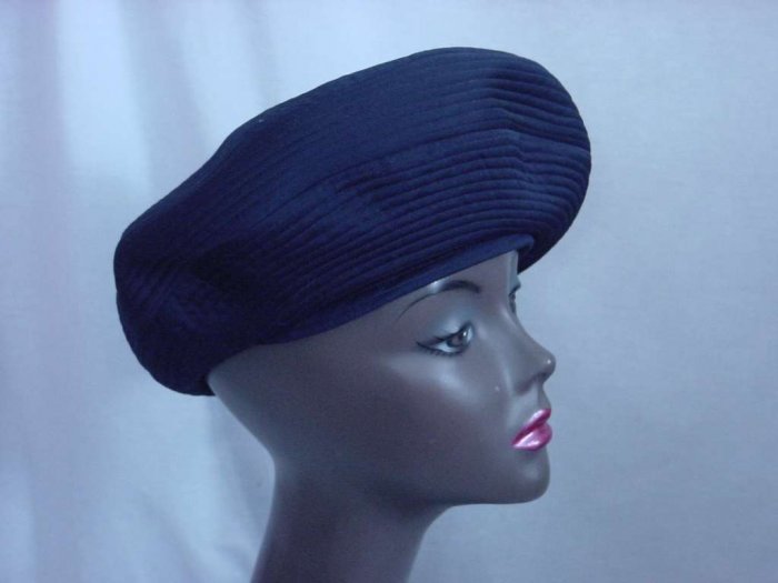 Womens vintage hat Saks Fifth Avenue Navy blue 1940s 1930s Pull down ...