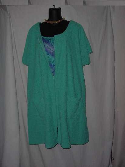Turquoise Delicates Spa robe Size 2X zip front No. 122