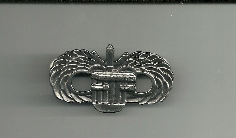 CHAIRBORNE AIRBORNE ARMY RANGER BIG 2 1/4" BADGE PIN