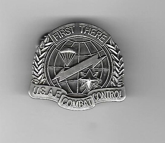 AIR FORCE COMBAT CONTROL MILITARY BADGE LAPEL HAT PIN