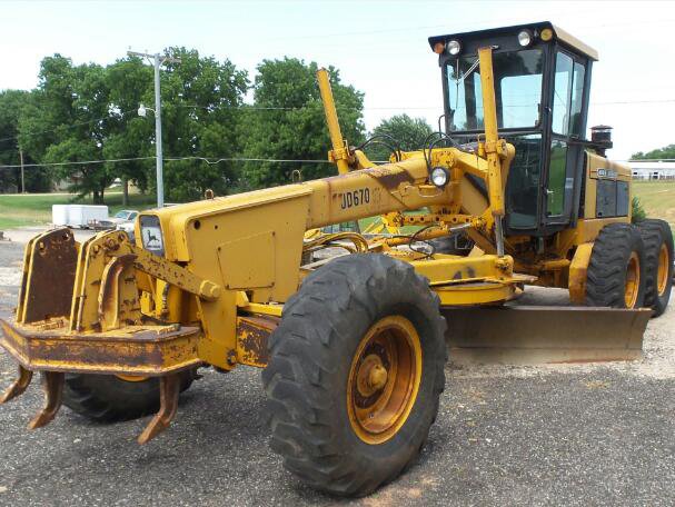 John Deere 670 Motor Grader Parts Manual PC1519