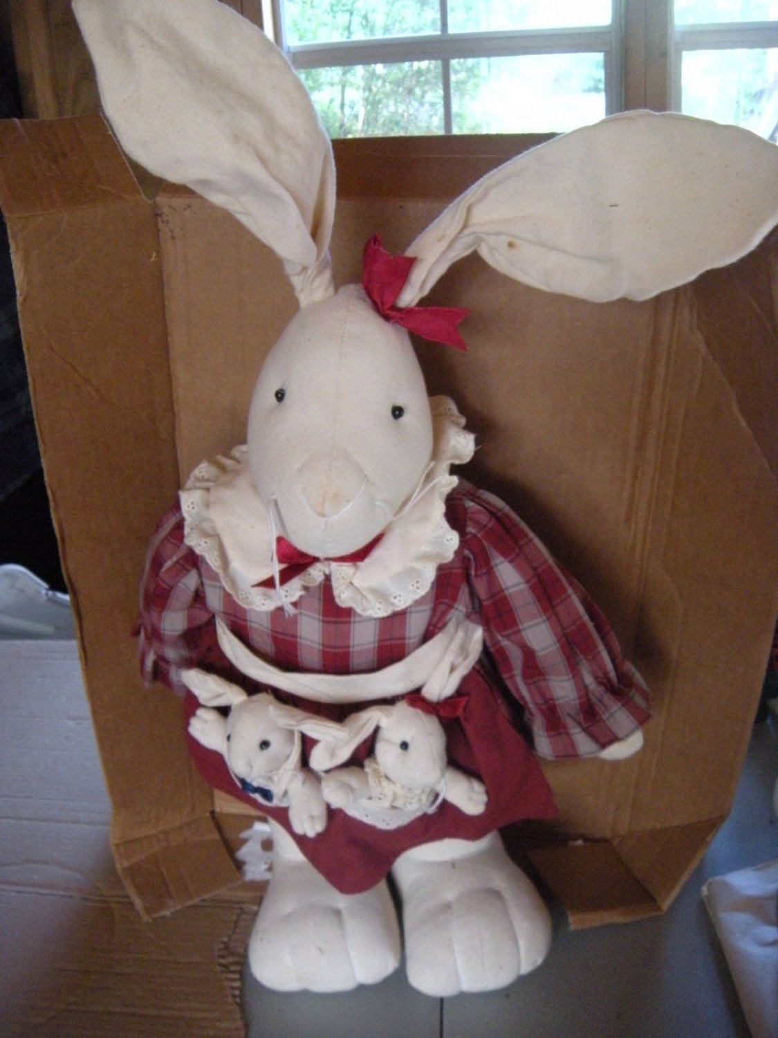 Vintage 1994 HandCrafted Anco Mama Bunny Rabbit & Babies over 2ft tall