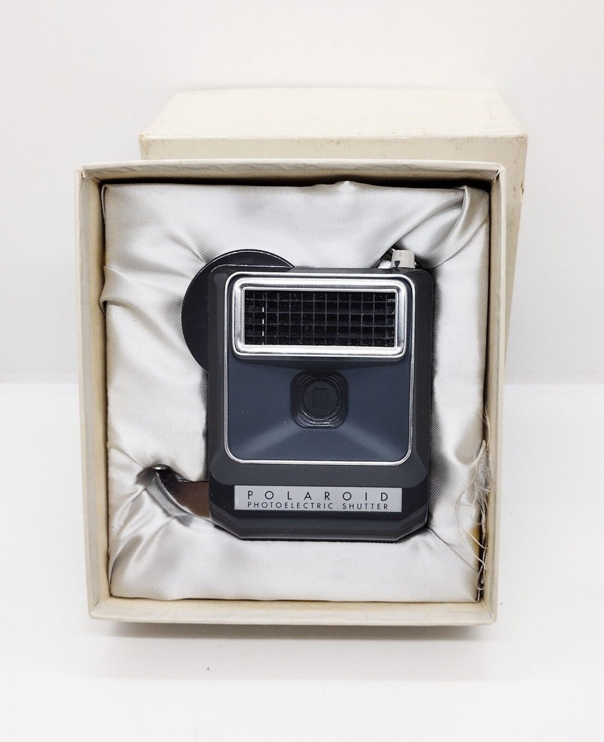 Polaroid Photoelectric Shutter #440A W/ Case & Booklet
