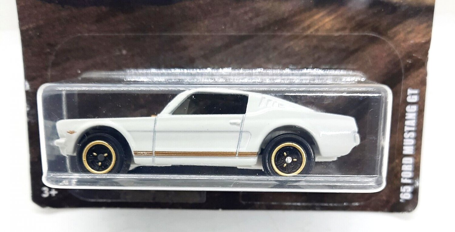 Matchbox '65 Ford Mustang GT #5 White Mustang Series 1:64 Scale Diecast Car