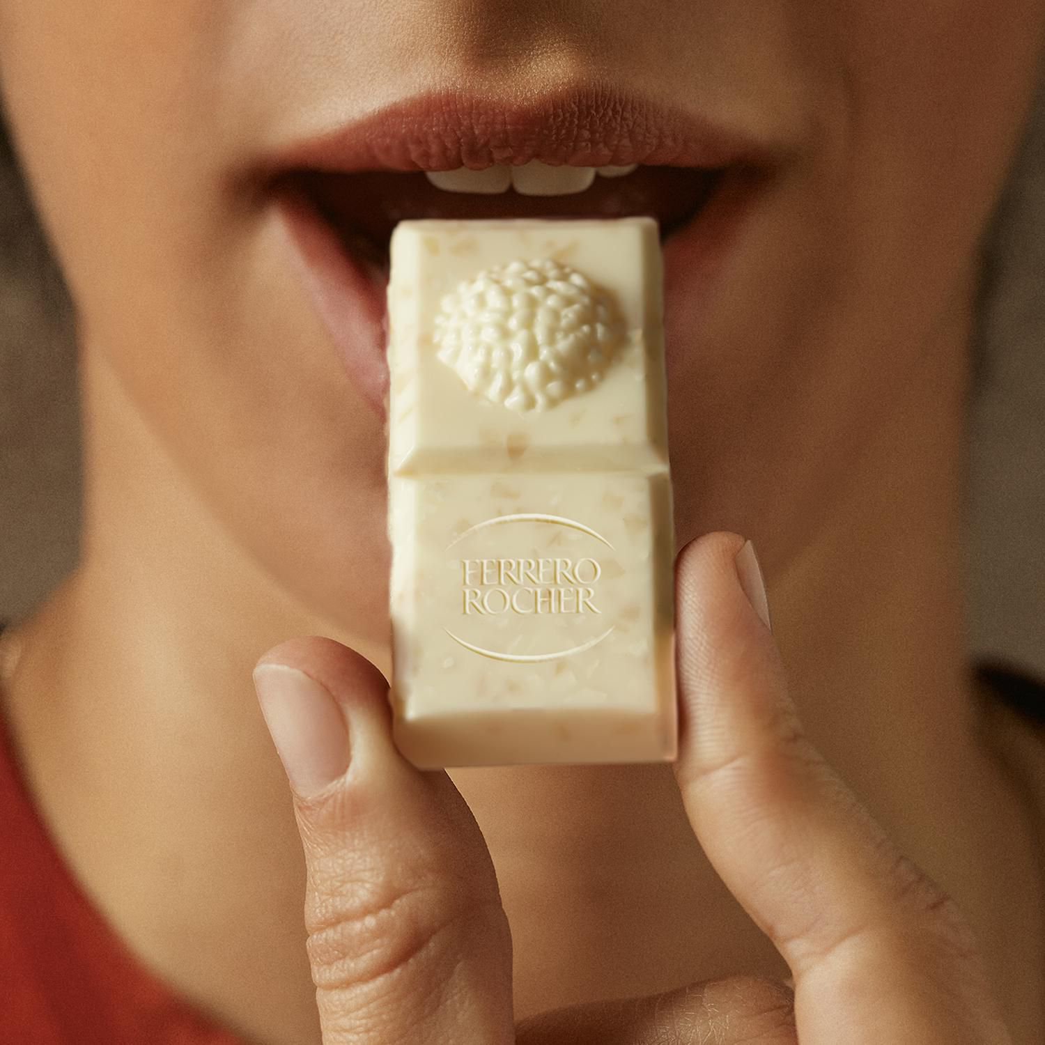 Ferrero Rocher Premium Chocolate Bars—White Chocolate Hazelnut Bar ...