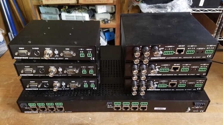 Crestron QM-MD4X4 Matrix Switcher w/ Qty 3 Transmitters & Receivers QM ...