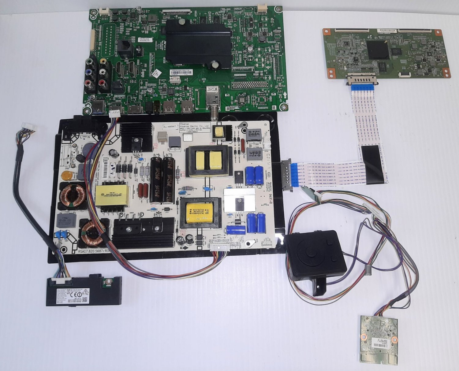 Hisense Model 50H7GB1 TV PCB Board Set a121