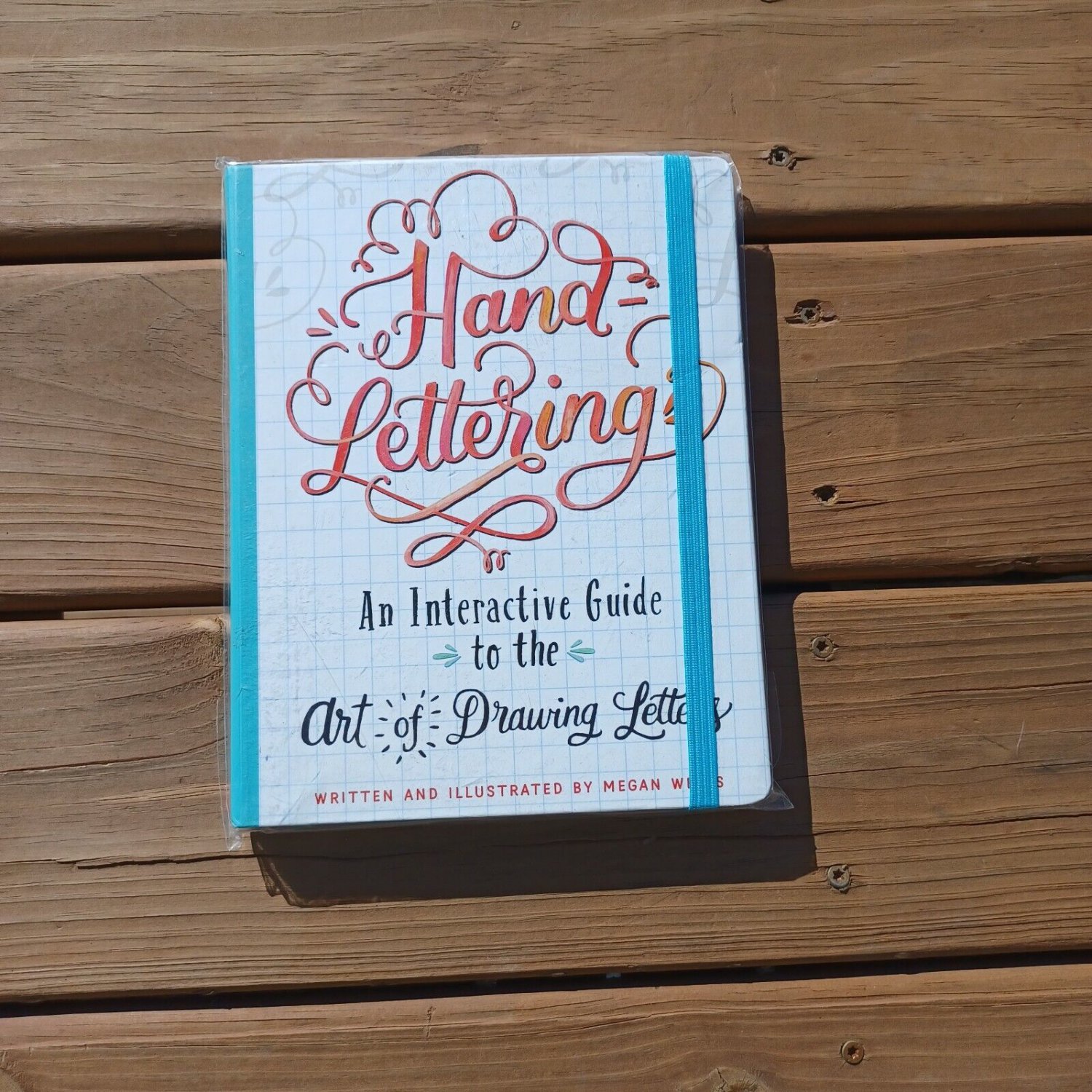 Hand-Lettering : The Art of Drawing Letters Hardback Book NEW