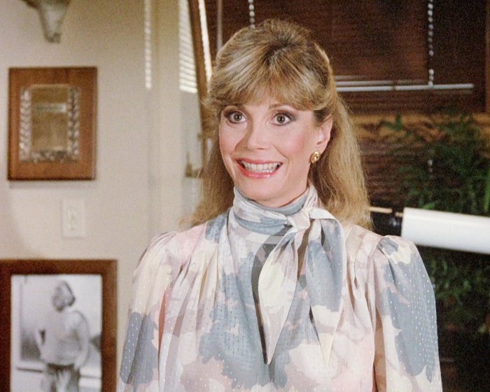 Pamela Susan Shoop 8X10 Photo Zhe 43