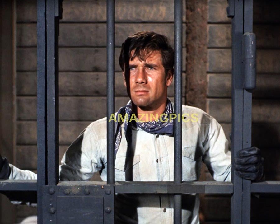 Robert Fuller Laramie No Place To Run Laramie 8X10 Photo Zmu 20