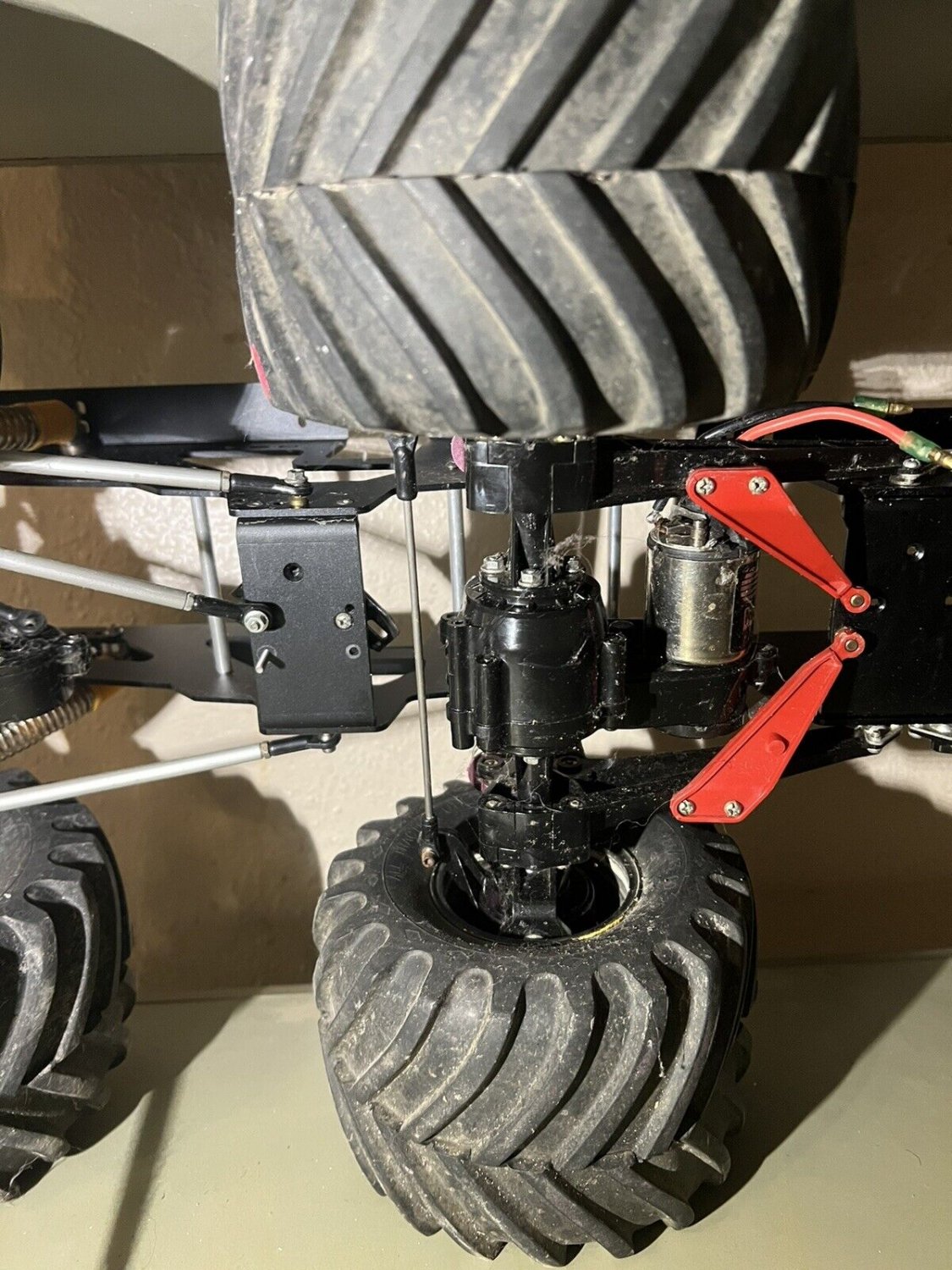 TAMIYA Clodbuster Aluminum 6x6x6 Chassis kit Roller Project