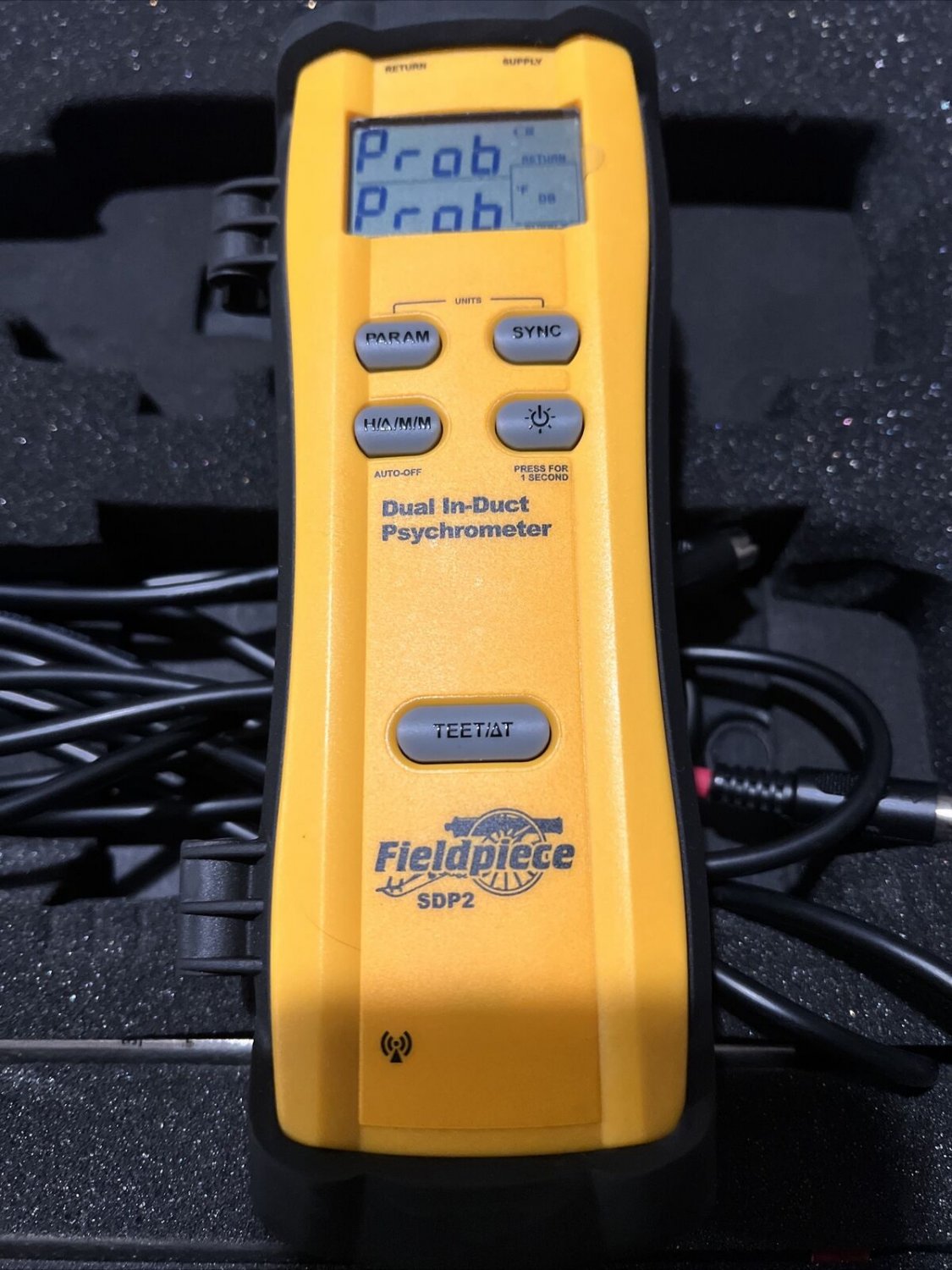 FIELDPIECE DUAL IN-DUCT PSYCHROMETER MODEL SDP2 - Barely Used