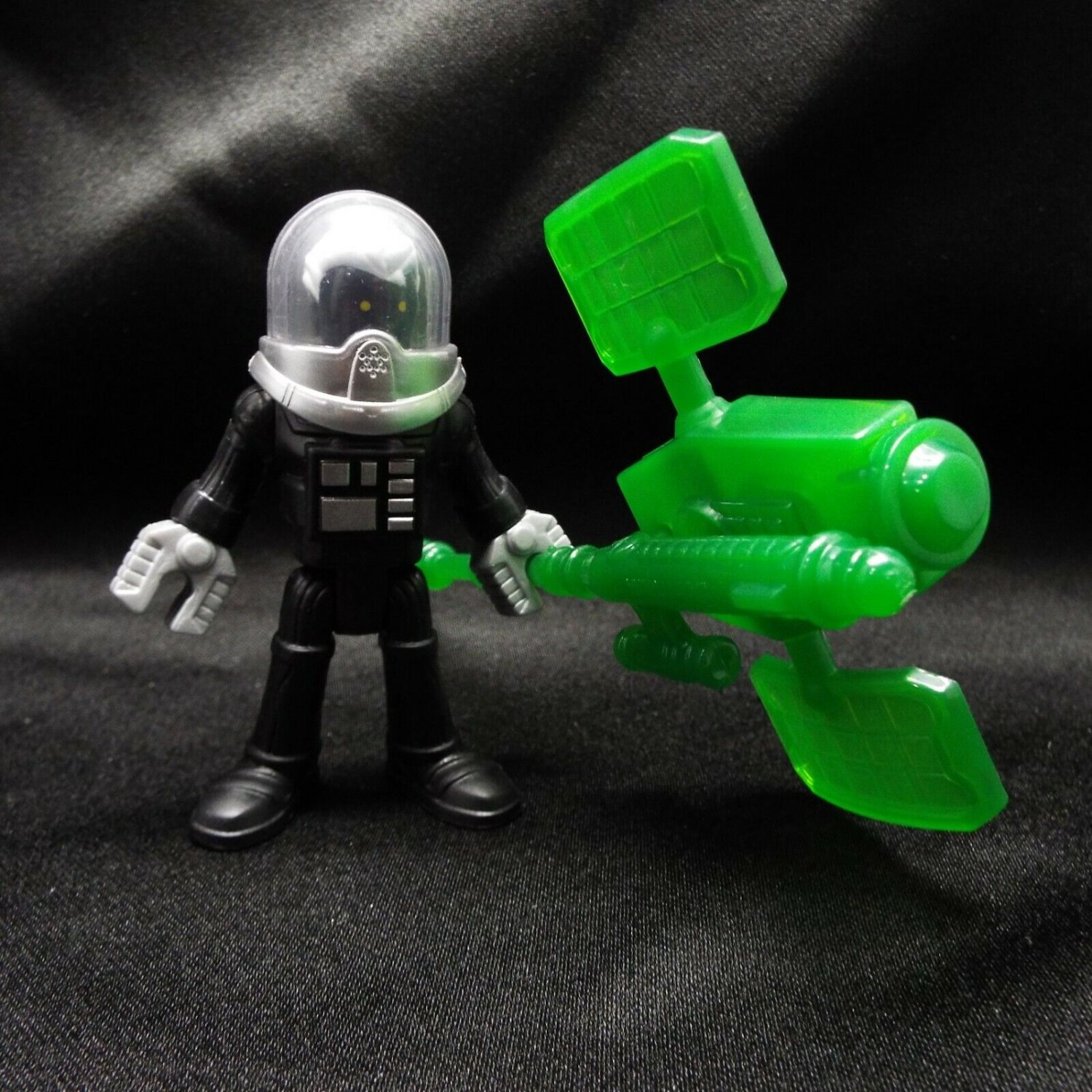 Imaginext Evil Genius Cyborg Spaceman Series 12 Mystery Figure Fisher Price