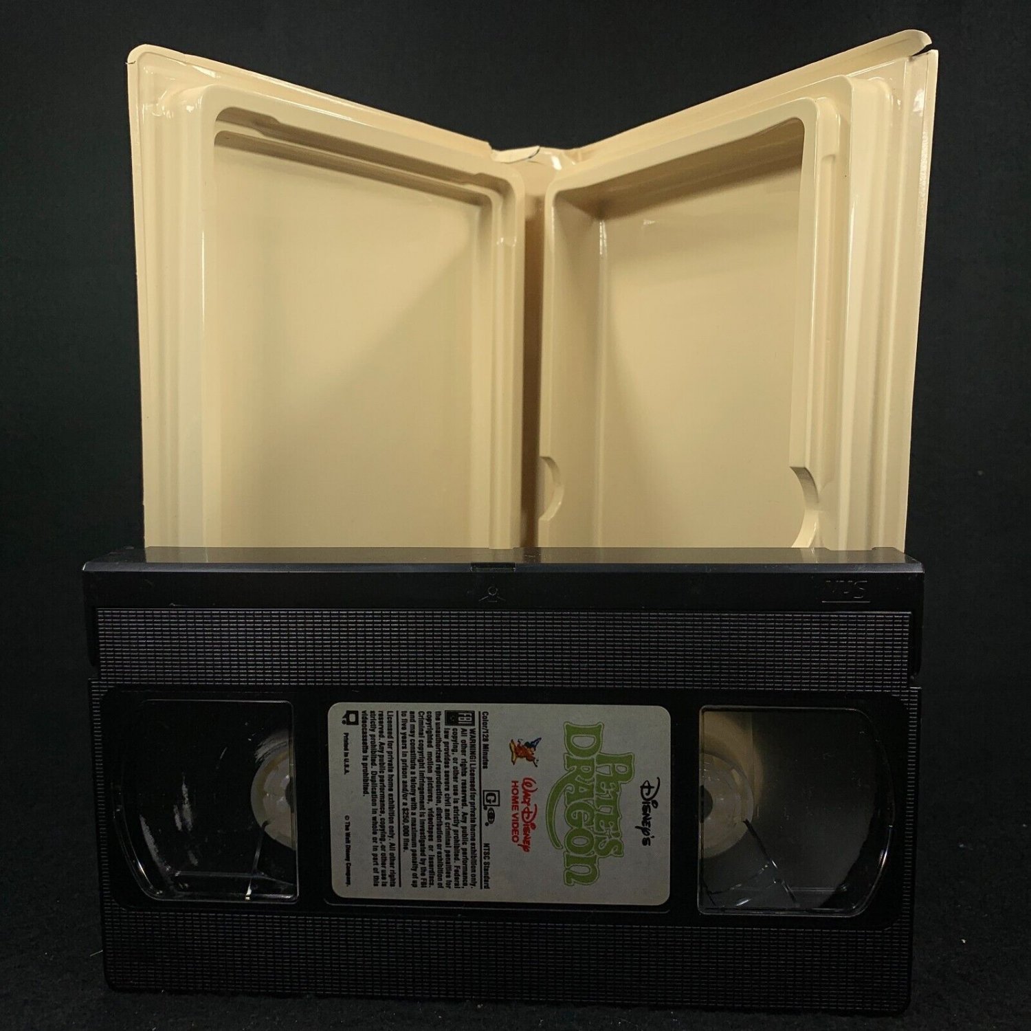 Walt Disneys Petes Dragon VHS Clamshell 1998 Helen Reddy Mickey Rooney ...