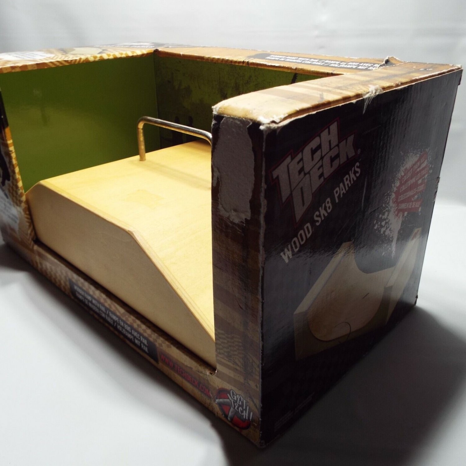 Tech Deck Wood SK8 Parks Wooden Ramp with Rail Fingerboard Spin Master