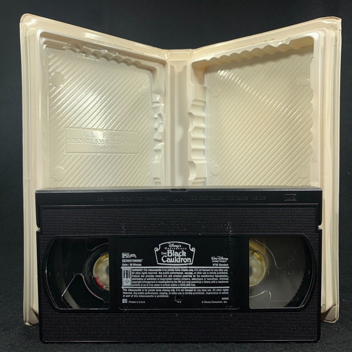 Walt Disneys Masterpiece The Black Cauldron VHS Fantasy Animated Clamshell