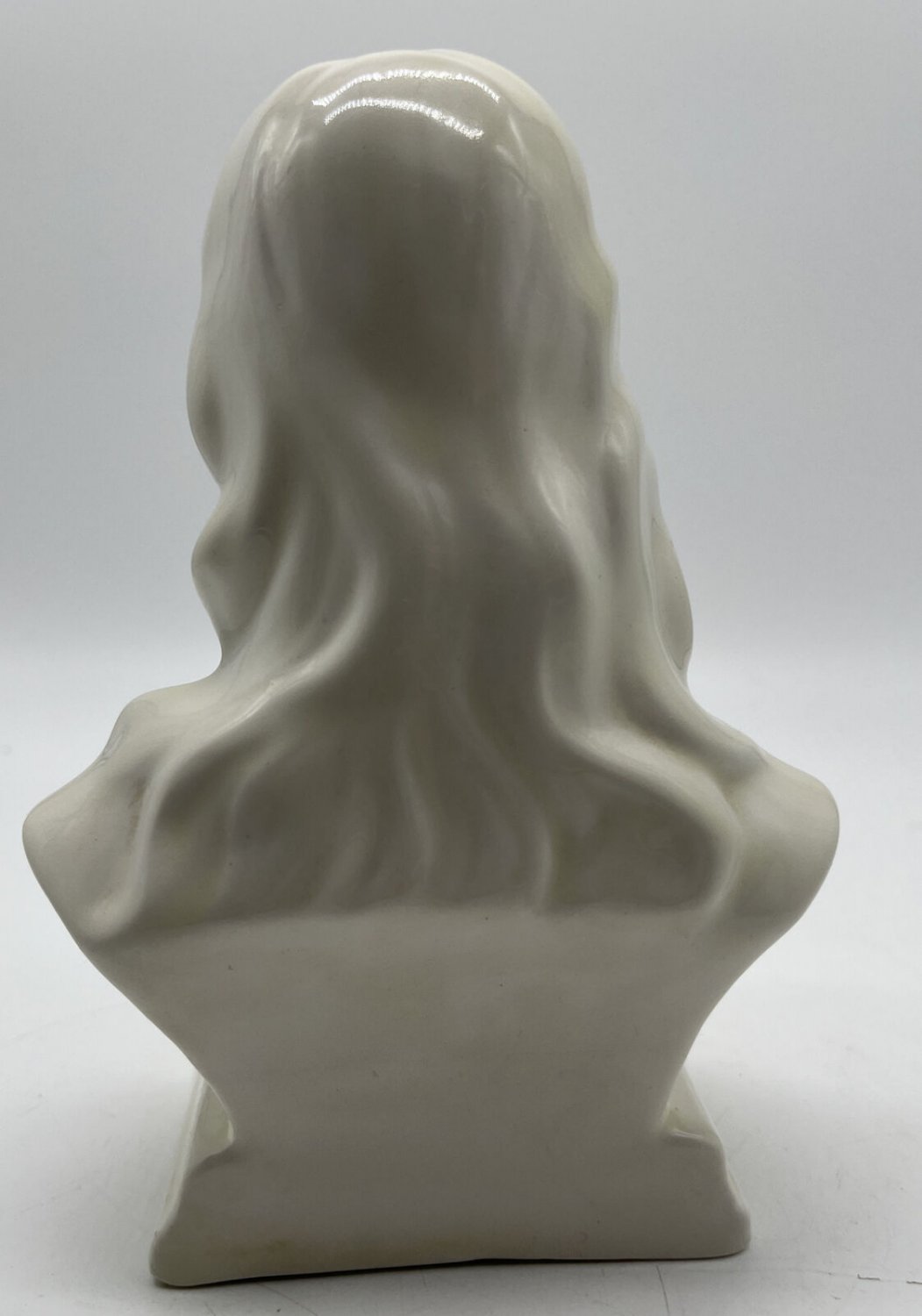 Vintage White Porcelain Jesus Christ Bust Figure Statue 7 1/4" Tall