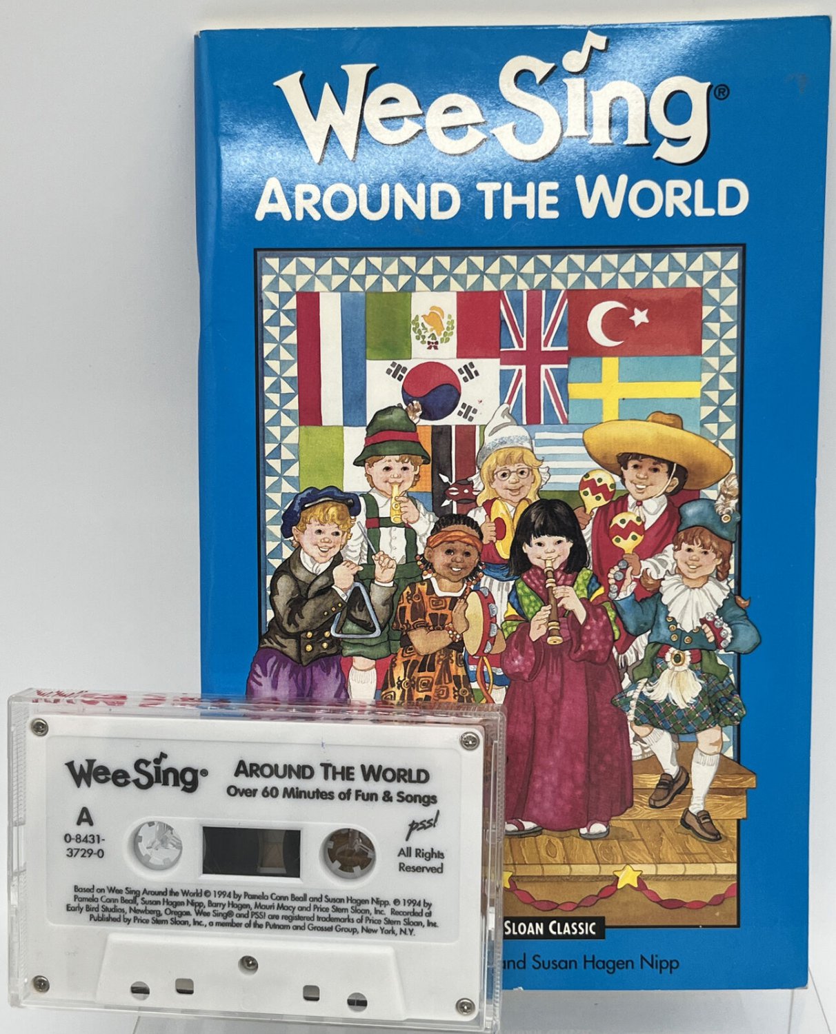 Wee Sing Around the World Book and Audio Cassette-Pamela Conn (1994 ...