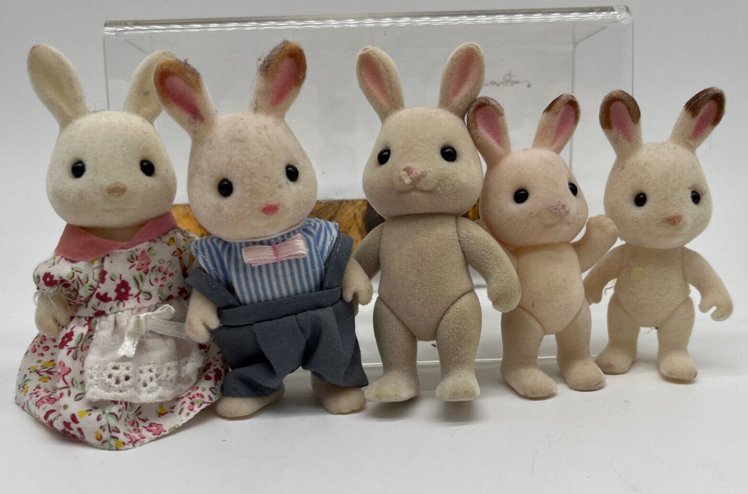 Calico critters/sylvanian families Cream colored Bunny Family Of 5 Vintage