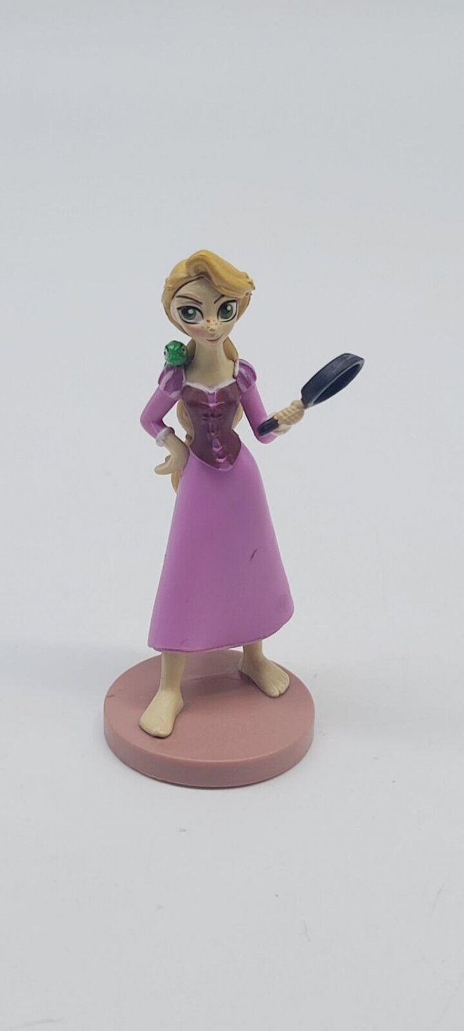 Tangled The Series Rapunzel with Pascal PVC Figure