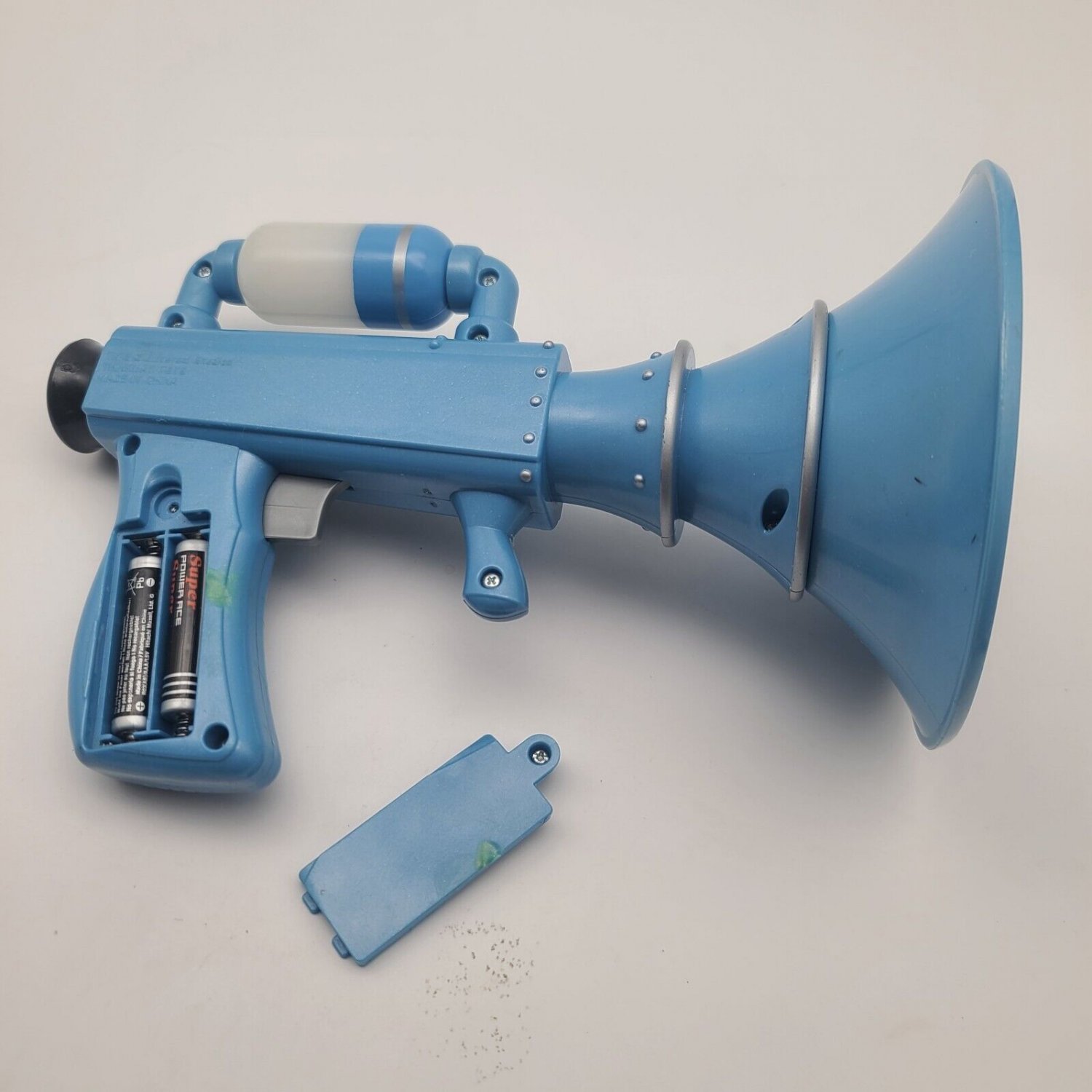 Despicable Me Minion Fart Gun Blaster w/ Lights & Sounds - Thinkway ...