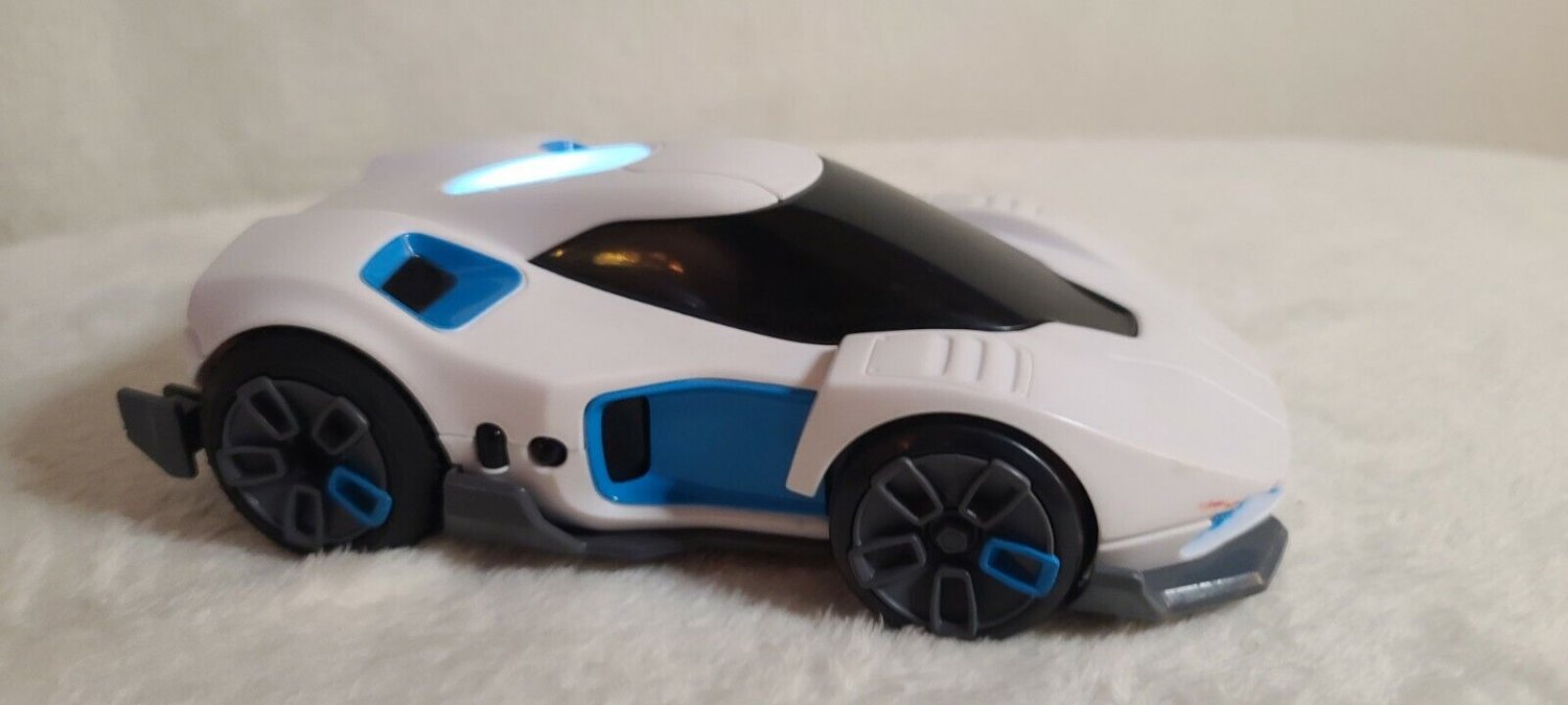 Rev Robotic White Smart RC Vehicle 0420 Exotic Car Wow Wee Bluetooth ...