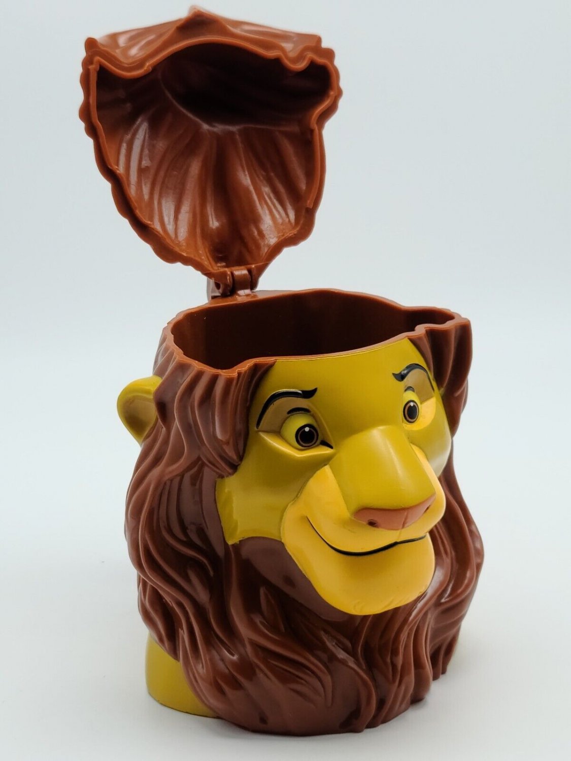 The Lion King Disney On Ice Simba Mug Cup Stein Flip Top Lid 3D Collectible