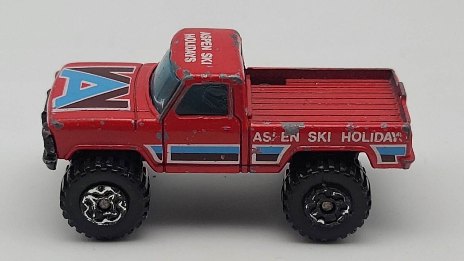 Matchbox Pick-Up 1:67 1985 4x4 Mini Pick Up Truck Aspen Ski Holidays ...