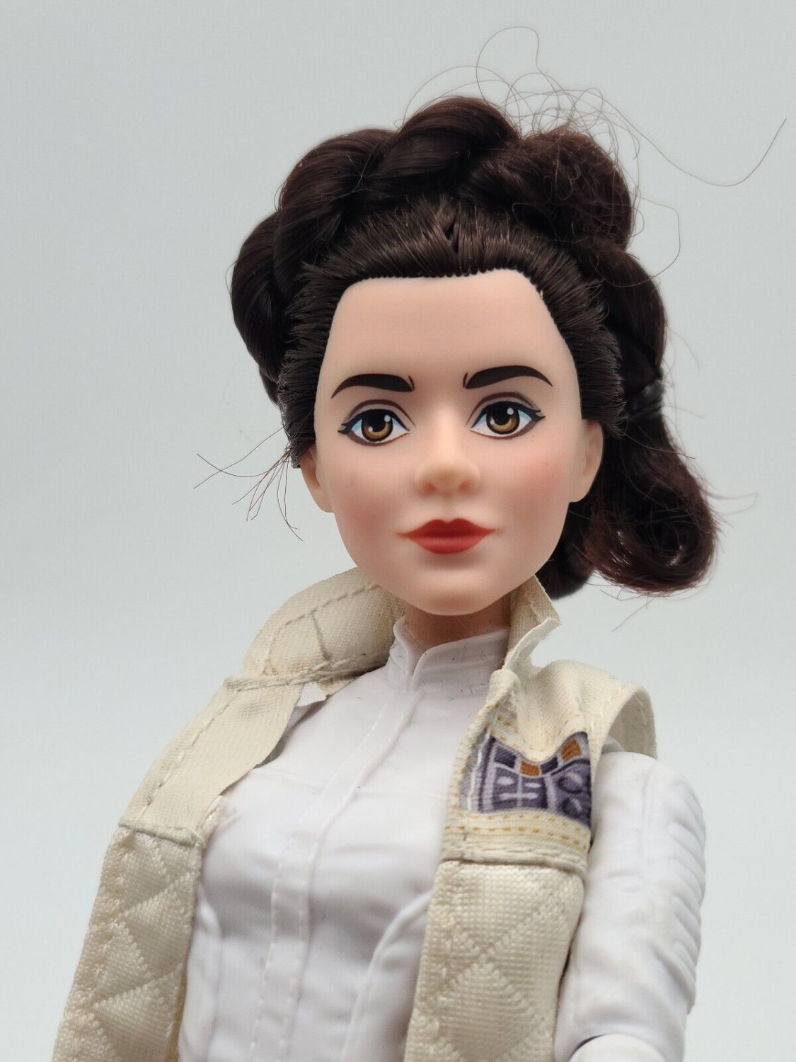 Hasbro 2017 - Disney Star Wars: Forces of Destiny - Princess Leia 11 ...