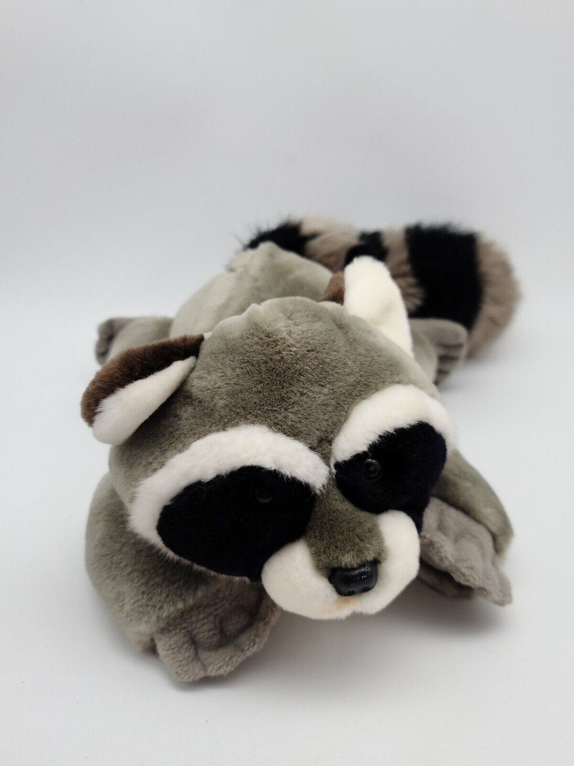 RARE Bass Pro Shop Wildlife Series Racoon Plush Stuffed Animal 2004