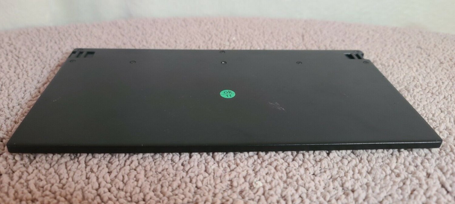 iHome Type Swivel Bluetooth Wireless Keyboard Model IH-IP2103N