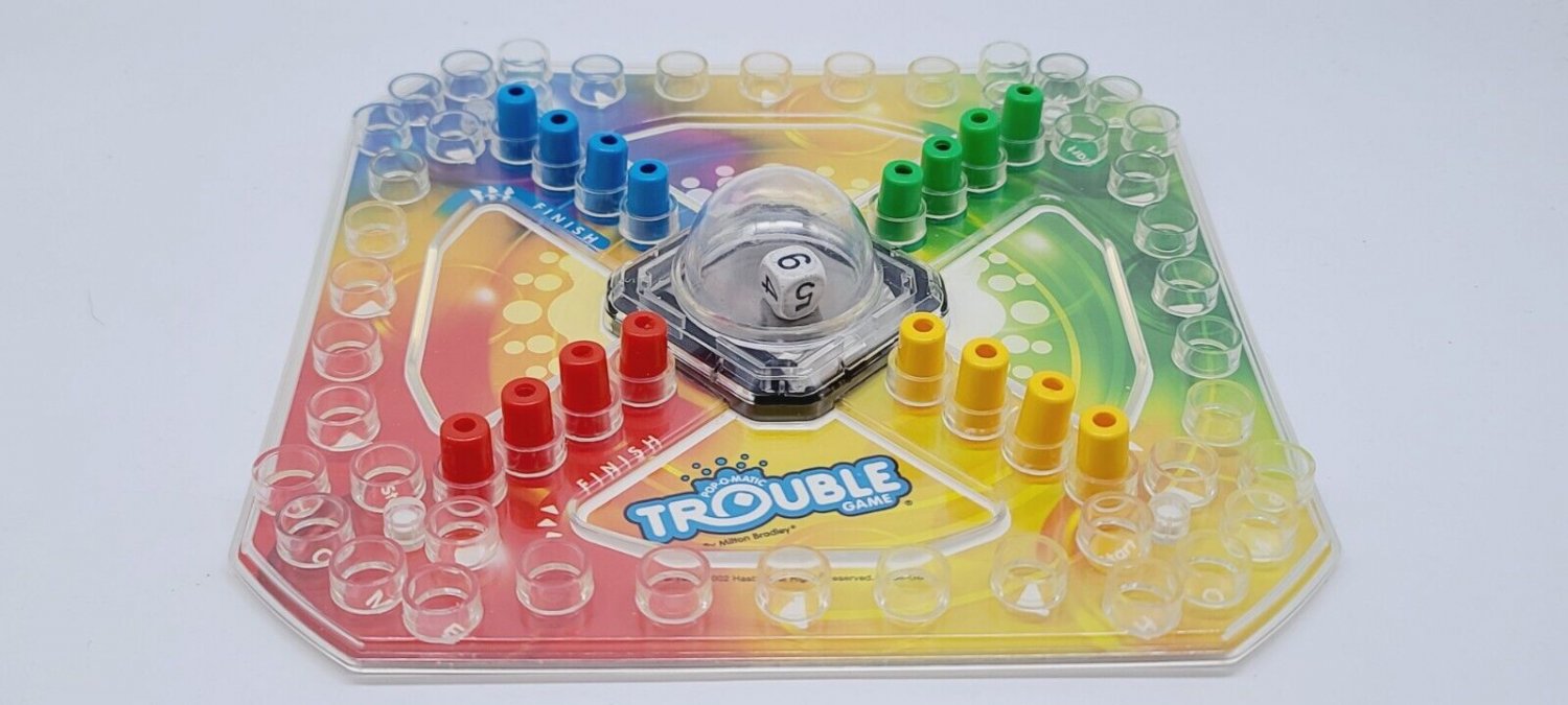 Pop-O-Matic Trouble Board Game Milton Bradley 2002 Hasbro Made in USA