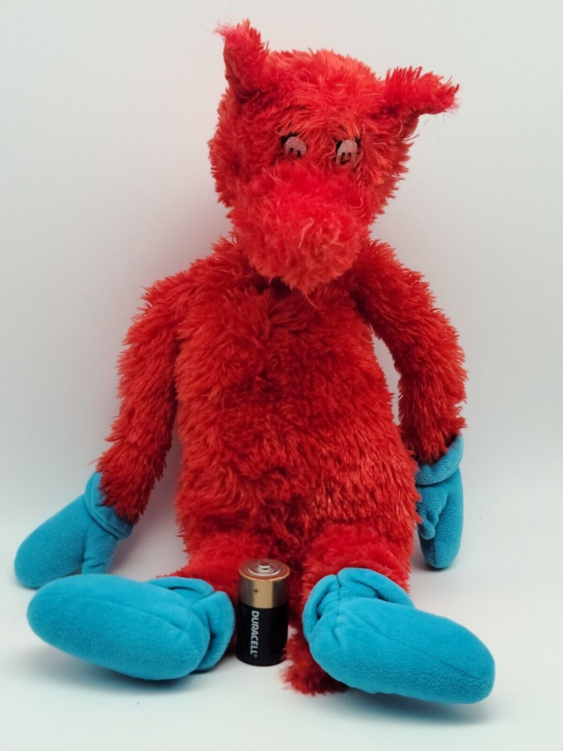 Kohls Cares Dr. Seuss Fox in Sox Plush Toy 18in Red Blue Fuzzy Plush Animal