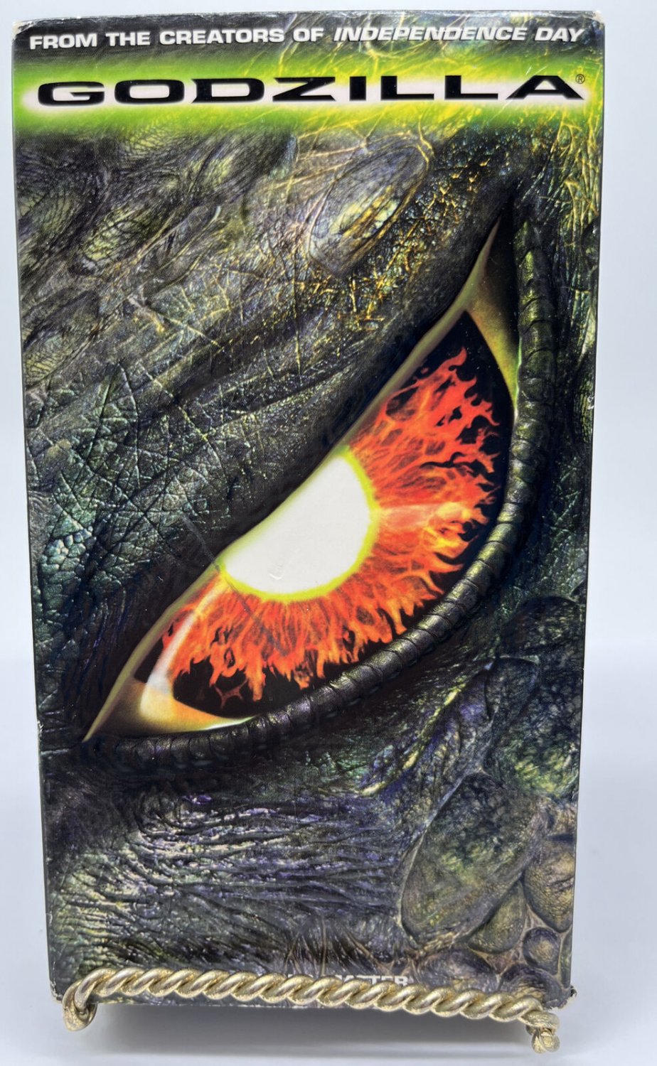 Godzilla (VHS, 1998) Embossed Cover Art, Matthew Broderick, Jean Reno