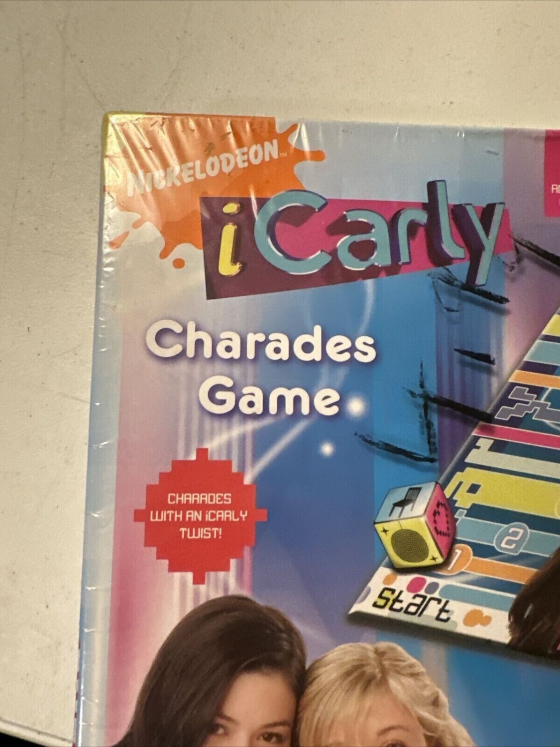 Nickelodeon iCarly Charades Board Game New Factory Sealed