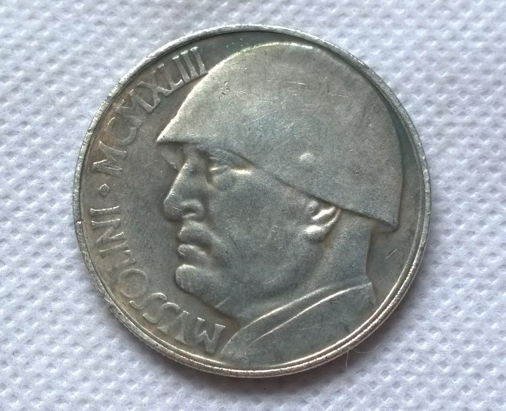 Italy WW2 Coin --- Benito Mussolini 20 lire Coin