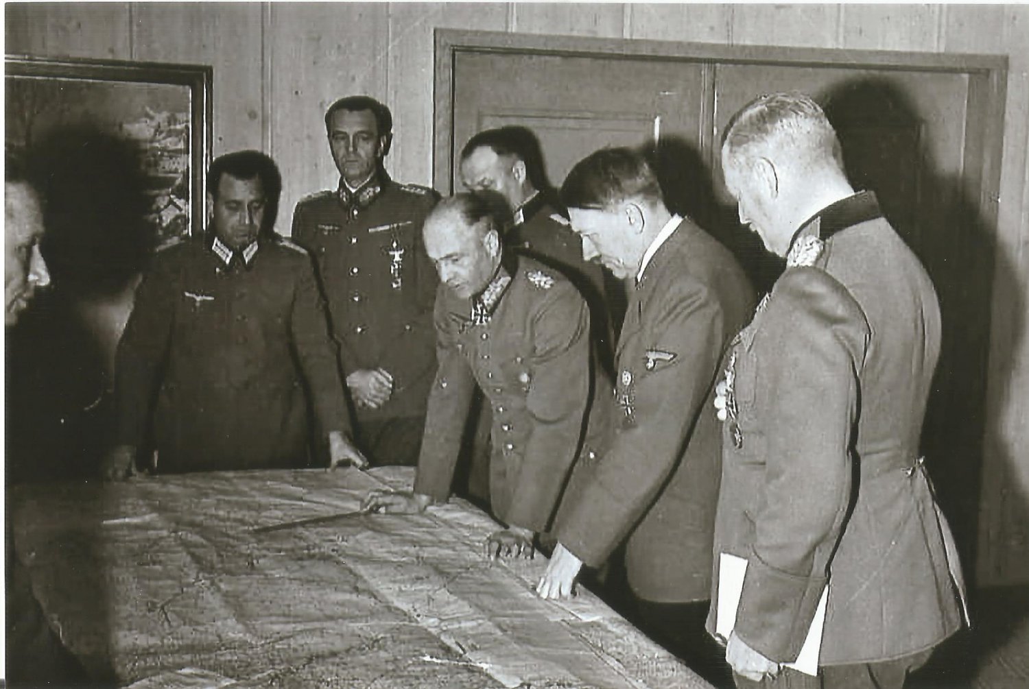 GERMAN WW2 Photo -- Adolf Hitler