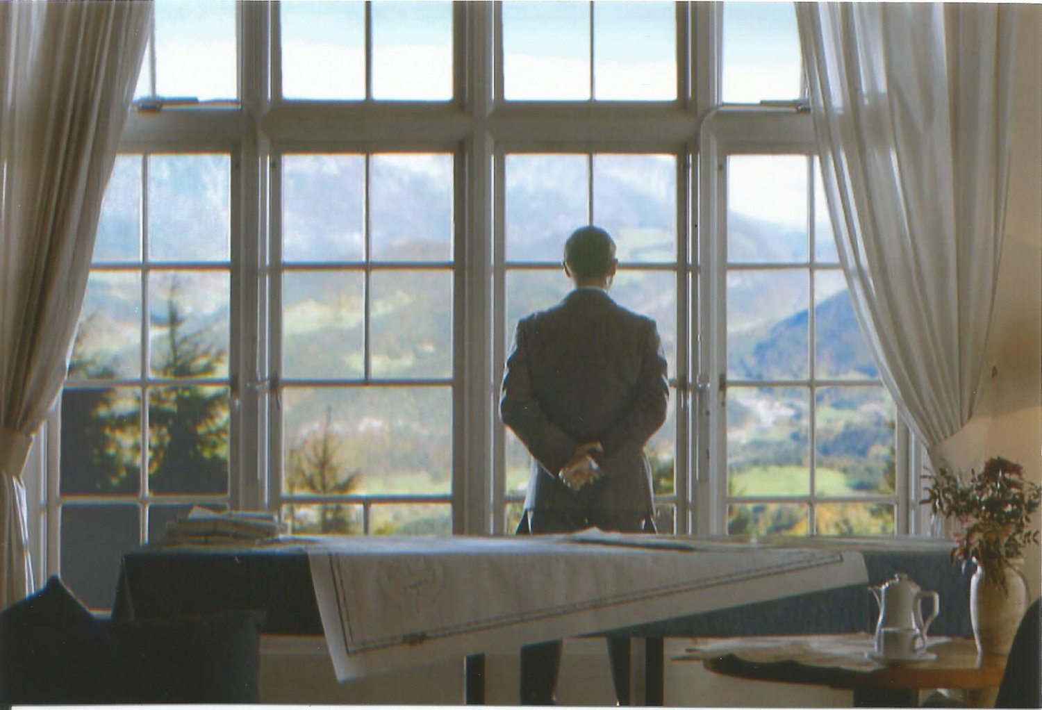 GERMAN WW2 Photo -- Adolf Hitler