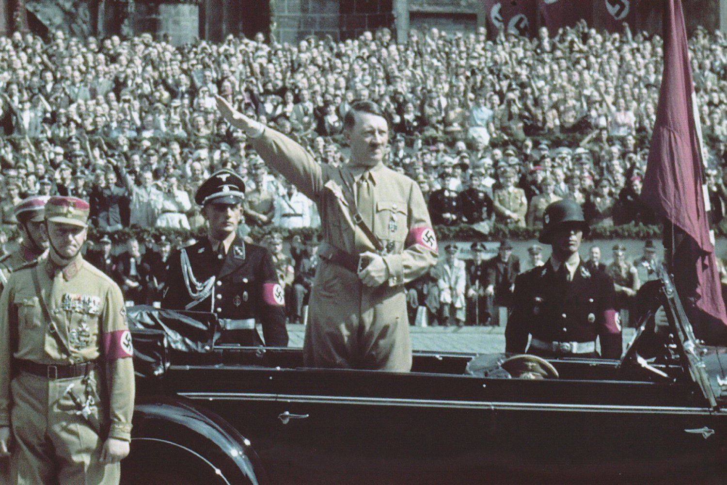 GERMAN WW2 Photo -- Adolf Hitler