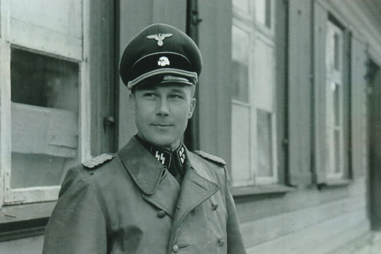 German WW2 Photo == SS Officers