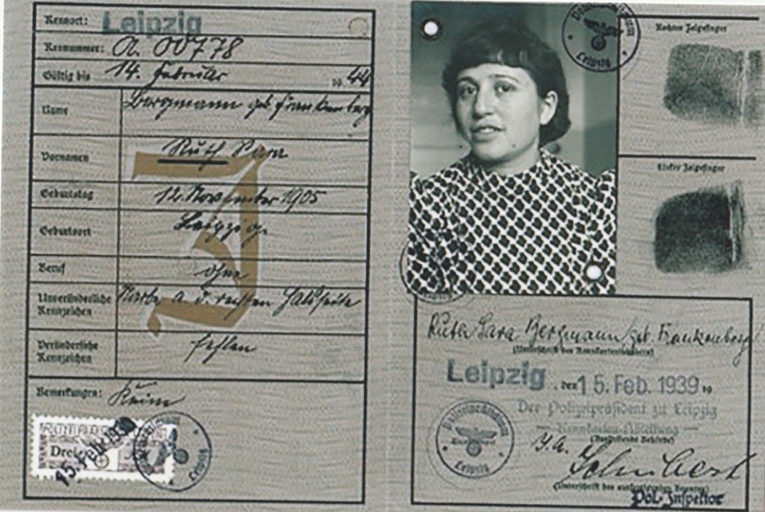 German WW2 Photo -- Jewish Identification Card