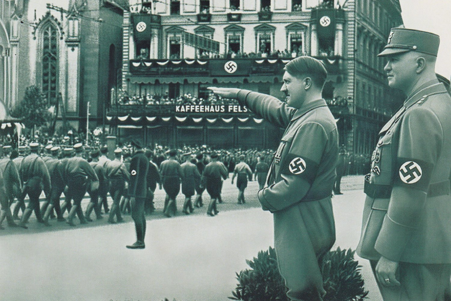 German WW2 Photo - Adolf Hitler